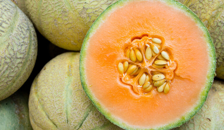 What Fruits Can Goats Eat? - Farmhouse Guide