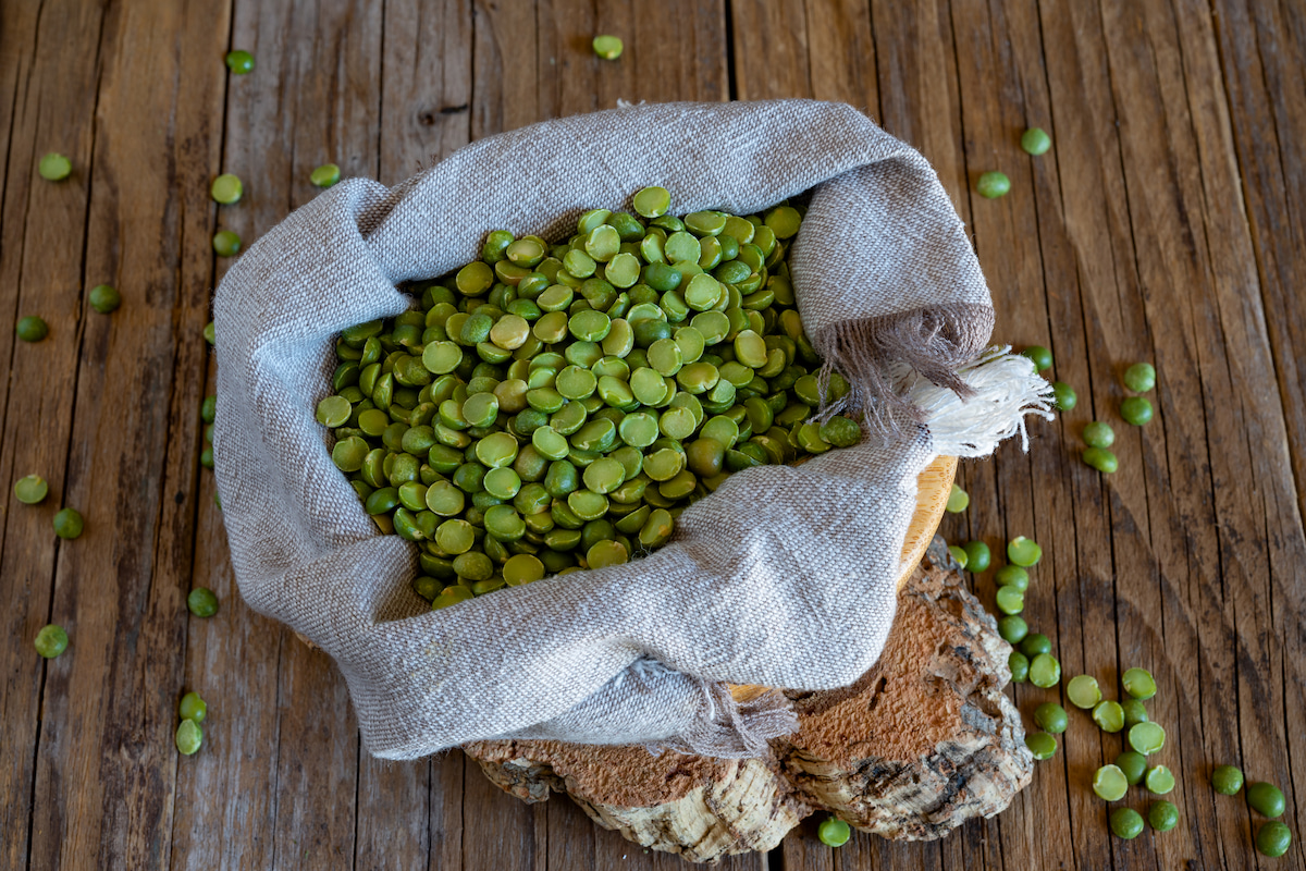 Can You Sprout Split Peas? Five Tips to Get Them Started - Farmhouse Guide