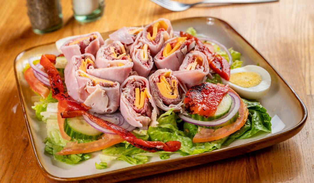 15 Types of Salads - Farmhouse Guide