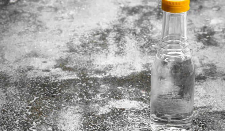 How to Make Pickling Vinegar - Farmhouse Guide