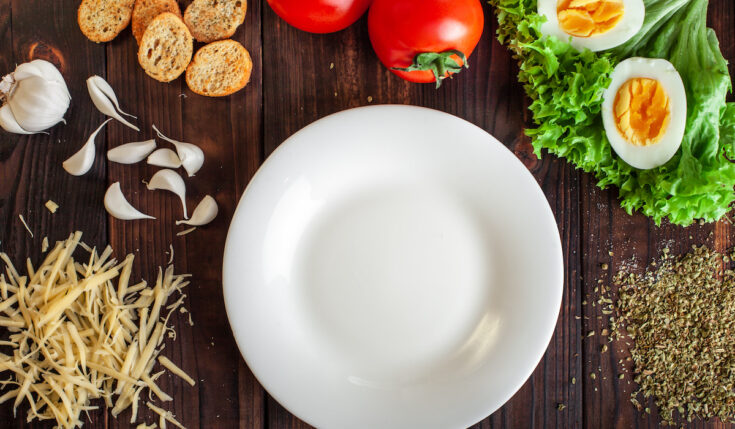 15 Types of Salads - Farmhouse Guide