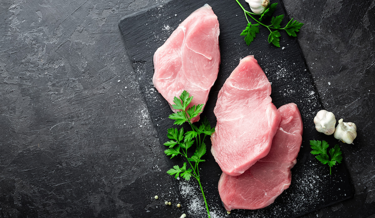 How to Tell if Turkey Is Bad - Farmhouse Guide