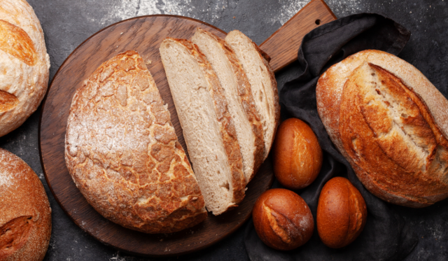 Can Bread Be Refrozen? - Farmhouse Guide