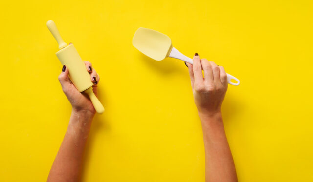 Types of Spatulas - Farmhouse Guide