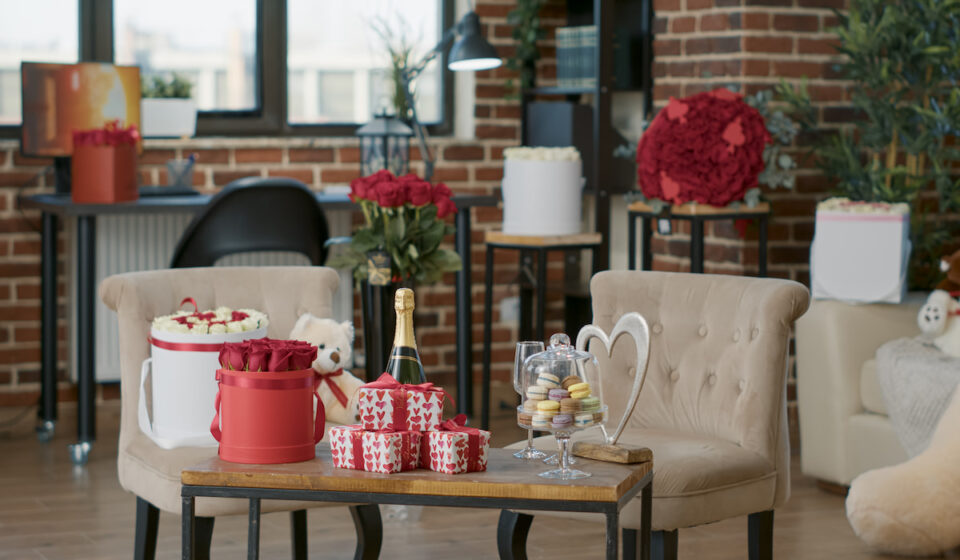 When to Decorate for Each Holiday-an Easy Guide - Farmhouse Guide