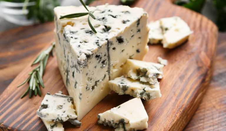 How to Tell if Cheese Is Bad? - Farmhouse Guide