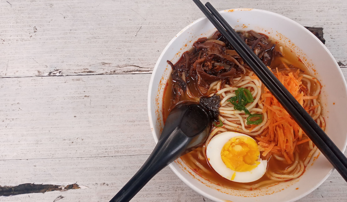 11 Delicious Vegetables You Can Add to Ramen - Farmhouse Guide