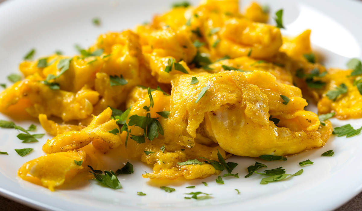 6 Ways to Add Eggs to Ramen - Farmhouse Guide