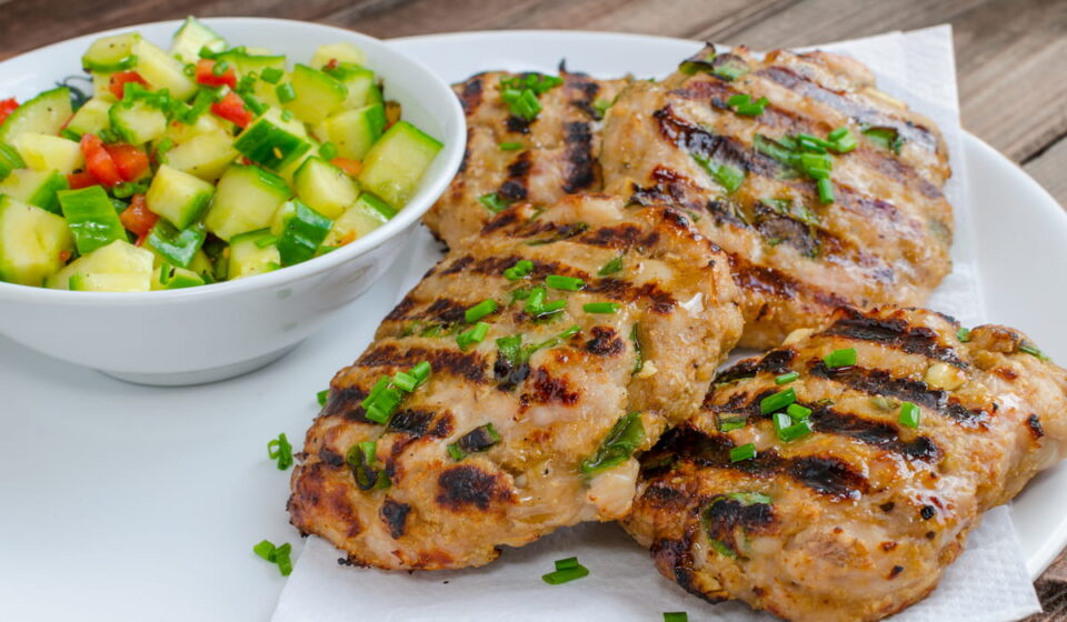 How to Tell if Ground Turkey Is Bad - Farmhouse Guide