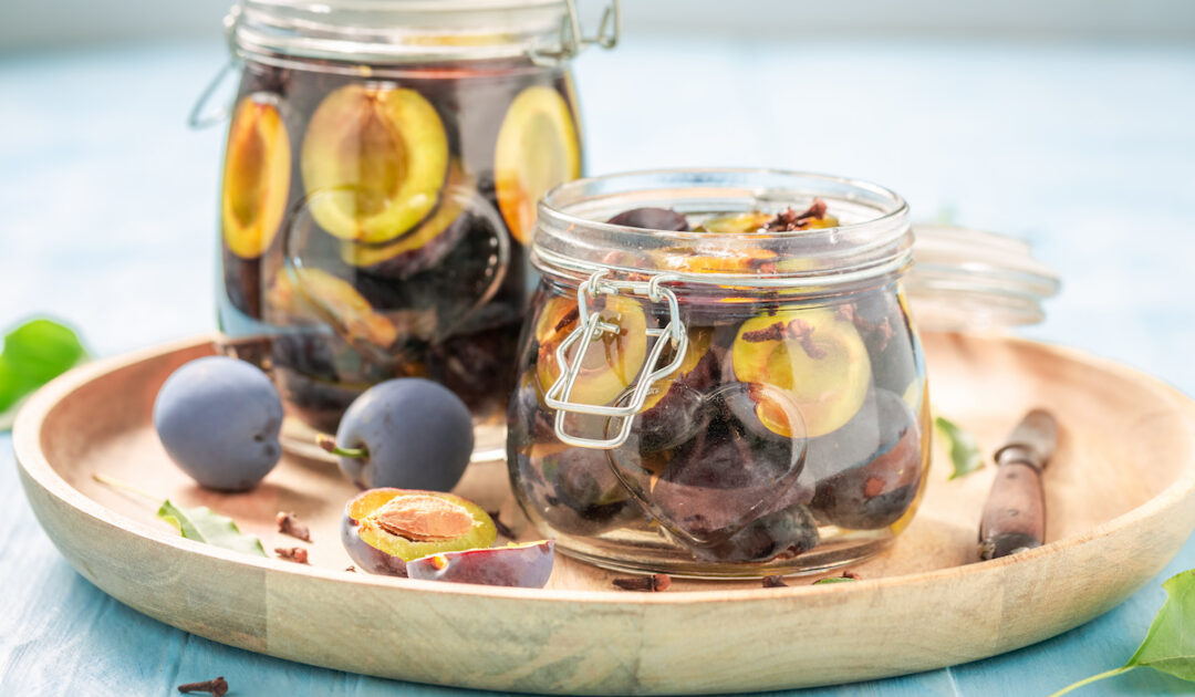 7 Ways to Preserve Fruit - Farmhouse Guide