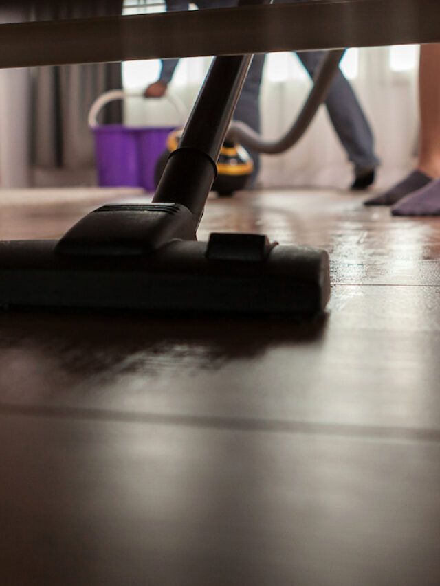 11 Cleaning Tools for Tight Spaces - Farmhouse Guide