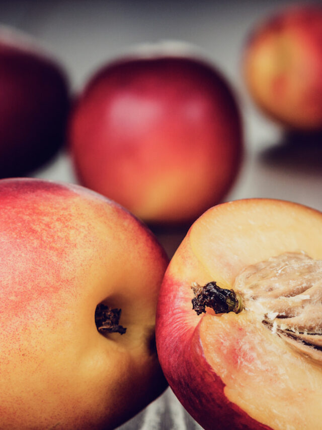 How to Tell If a Peach Is Bad - Farmhouse Guide